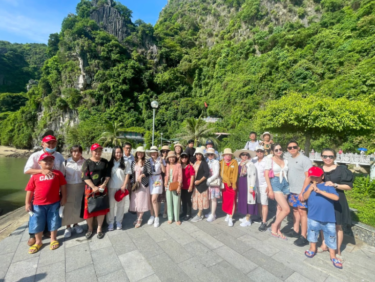 A seat-in-coach (SIC) tour offers a budget-friendly and convenient way ...